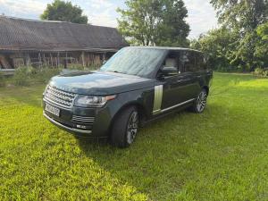 Zaļš Land Rover Range Rover 2015 Panevēža, ar dzinēja tilpumu 5.00 L un nobraukumu 215 tūkst. km par 26000 €, foto 5 vietnē AUTOMOTO.COM.LV