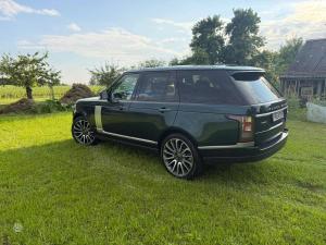 Zaļš Land Rover Range Rover 2015 Panevēža, ar dzinēja tilpumu 5.00 L un nobraukumu 215 tūkst. km par 26000 €, foto 6 vietnē AUTOMOTO.COM.LV
