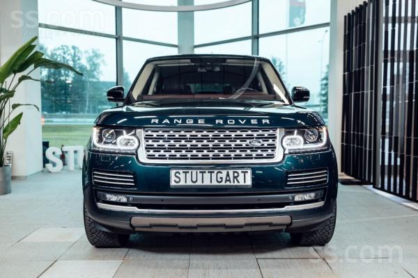 Green Land Rover Range Rover 2015 in Riga, with an engine capacity of 5.00 L and mileage of 127 thousand km for 35000 €, photo 3 on AUTOMOTO.COM.LV