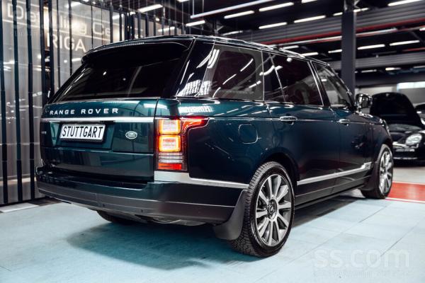 Green Land Rover Range Rover 2015 in Riga, with an engine capacity of 5.00 L and mileage of 127 thousand km for 35000 €, photo 10 on AUTOMOTO.COM.LV