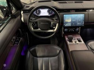 Zaļš Land Rover Range Rover 2023 Viļņa, ar dzinēja tilpumu 4.40 L un nobraukumu 47 tūkst. km par 166990 €, foto 21 vietnē AUTOMOTO.COM.LV