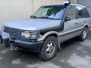 Grey Land Rover Range Rover 1998 in Riga, with an engine capacity of 4.60 L and mileage of 336 thousand km for 5000 €, photo  on AUTOMOTO.COM.LV