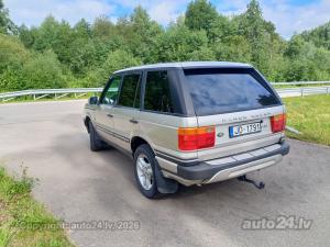 Grey Land Rover Range Rover 2000 in Riga, with an engine capacity of 2.50 L and mileage of 343 thousand km for 5950 €, photo 5 on AUTOMOTO.COM.LV