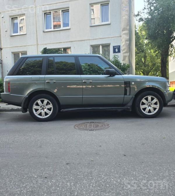 Pelēks Land Rover Range Rover 2002 Rīga, ar dzinēja tilpumu 3.00 L un nobraukumu 281 tūkst. km par 5990 €, foto 8 vietnē AUTOMOTO.COM.LV