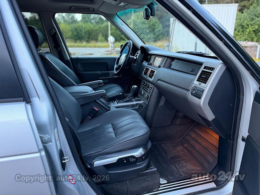 Grey Land Rover Range Rover 2003 in Tallinn, with an engine capacity of 2.90 L and mileage of 362 thousand km for 3700 €, photo 13 on AUTOMOTO.COM.LV