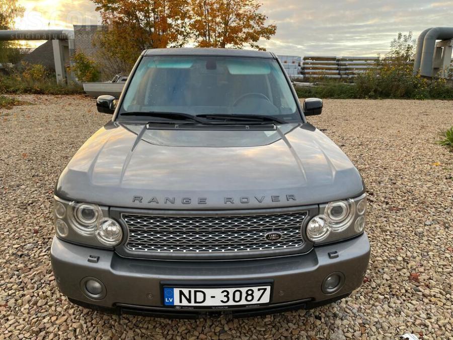 Pelēks Land Rover Range Rover 2006 Rīga, ar dzinēja tilpumu 3.60 L un nobraukumu 330 tūkst. km par 6850 €, foto 2 vietnē AUTOMOTO.COM.LV