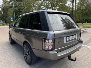 Pelēks Land Rover Range Rover 2006 Rīga, ar dzinēja tilpumu 3.60 L un nobraukumu 335 tūkst. km par 3950 €, foto 5 vietnē AUTOMOTO.COM.LV