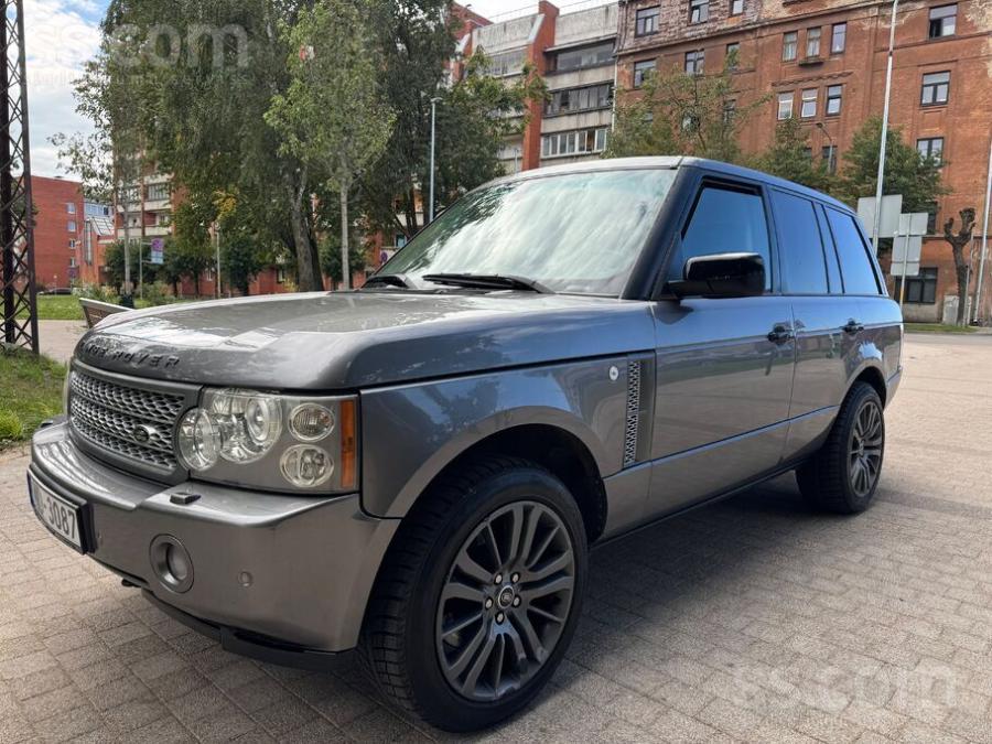 Pelēks Land Rover Range Rover 2006 Rīga, ar dzinēja tilpumu 3.60 L un nobraukumu 335 tūkst. km par 3950 €, foto 6 vietnē AUTOMOTO.COM.LV