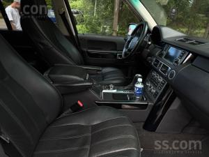 Pelēks Land Rover Range Rover 2006 Rīga, ar dzinēja tilpumu 3.60 L un nobraukumu 335 tūkst. km par 3950 €, foto 12 vietnē AUTOMOTO.COM.LV