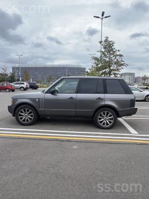 Pelēks Land Rover Range Rover 2006 Rīga, ar dzinēja tilpumu 2.90 L un nobraukumu 223 tūkst. km par 7500 €, foto 4 vietnē AUTOMOTO.COM.LV