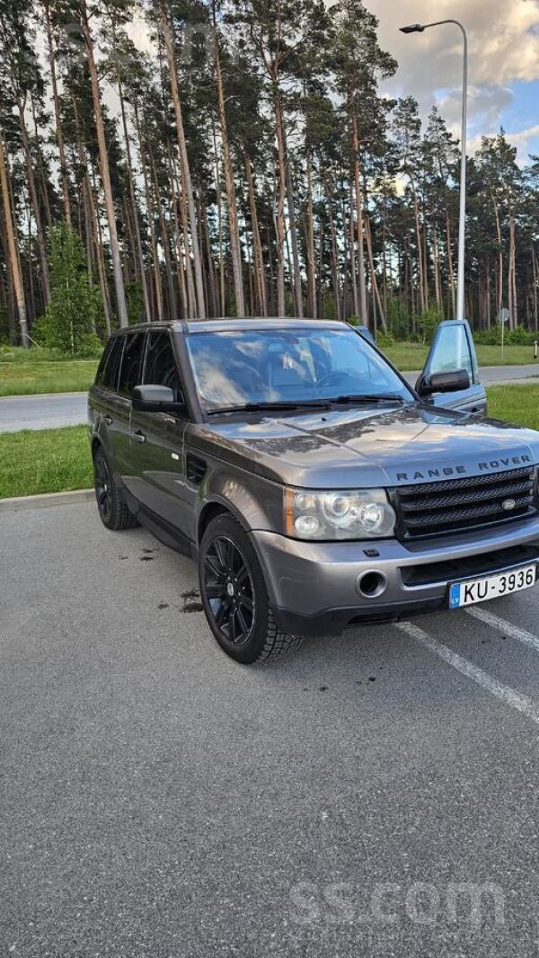 Pelēks Land Rover Range Rover 2007 Rīga, ar dzinēja tilpumu 3.60 L un nobraukumu 365 tūkst. km par 5350 €, foto 7 vietnē AUTOMOTO.COM.LV
