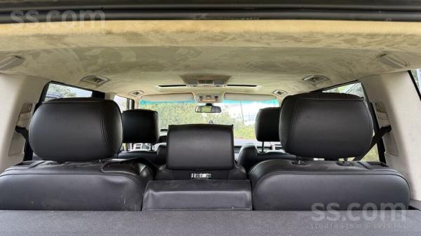 Pelēks Land Rover Range Rover 2007 Rīga, ar dzinēja tilpumu 3.60 L un nobraukumu 268 tūkst. km par 4500 €, foto 8 vietnē AUTOMOTO.COM.LV