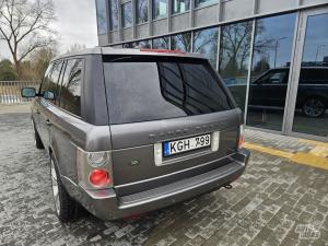 Grey Land Rover Range Rover 2008 in Vilnius, with an engine capacity of 3.60 L and mileage of 360 thousand km for 5550 €, photo 8 on AUTOMOTO.COM.LV