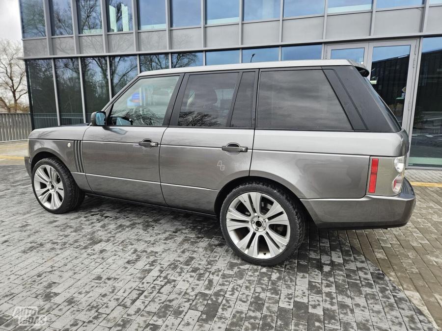 Grey Land Rover Range Rover 2008 in Vilnius, with an engine capacity of 3.60 L and mileage of 360 thousand km for 5550 €, photo 9 on AUTOMOTO.COM.LV
