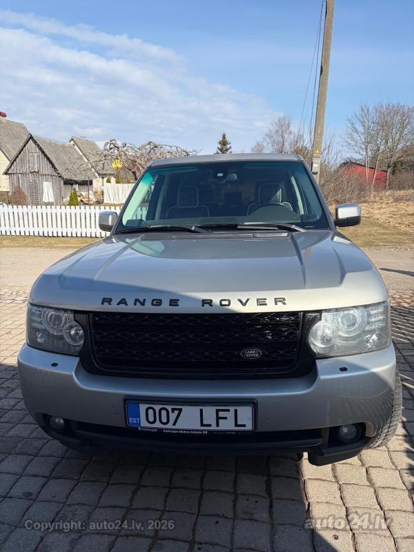 Grey Land Rover Range Rover 2010 in Parnu, with an engine capacity of 3.60 L and mileage of 239 thousand km for 10900 €, photo 3 on AUTOMOTO.COM.LV