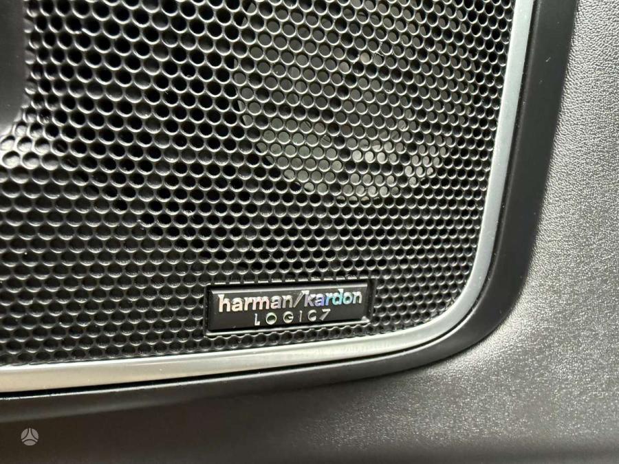 Pelēks Land Rover Range Rover 2010 Jonava, ar dzinēja tilpumu 3.60 L un nobraukumu 320 tūkst. km par 8650 €, foto 16 vietnē AUTOMOTO.COM.LV