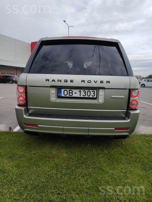 Pelēks Land Rover Range Rover 2011 Valmiera, ar dzinēja tilpumu 4.40 L un nobraukumu 256 tūkst. km par 13500 €, foto 3 vietnē AUTOMOTO.COM.LV