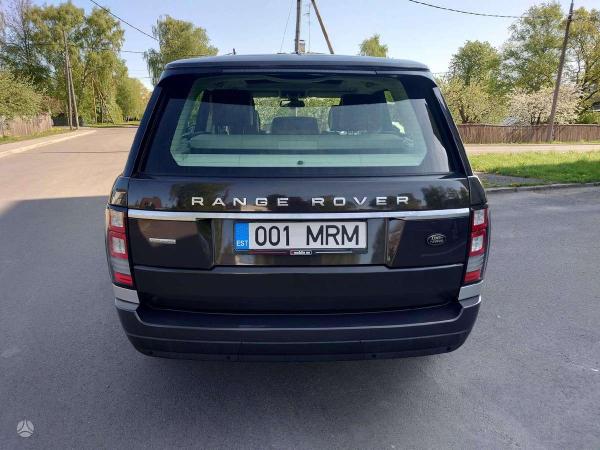 Pelēks Land Rover Range Rover 2013 Tallina, ar dzinēja tilpumu 5.00 L un nobraukumu 205 tūkst. km par 34100 €, foto 11 vietnē AUTOMOTO.COM.LV