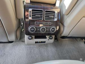 Pelēks Land Rover Range Rover 2013 Kauņa, ar dzinēja tilpumu 4.37 L un nobraukumu 313 tūkst. km par 21500 €, foto 7 vietnē AUTOMOTO.COM.LV