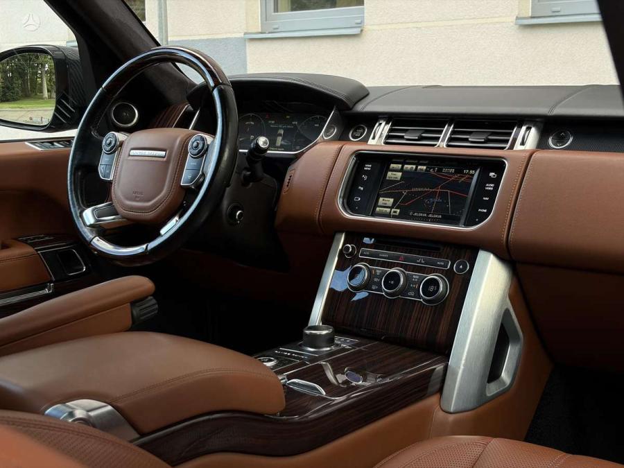 Grey Land Rover Range Rover 2013 in Vilnius, with an engine capacity of 4.37 L and mileage of 196 thousand km for 25900 €, photo 17 on AUTOMOTO.COM.LV