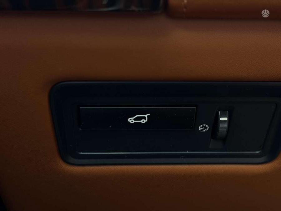 Grey Land Rover Range Rover 2013 in Vilnius, with an engine capacity of 4.37 L and mileage of 196 thousand km for 25900 €, photo 32 on AUTOMOTO.COM.LV