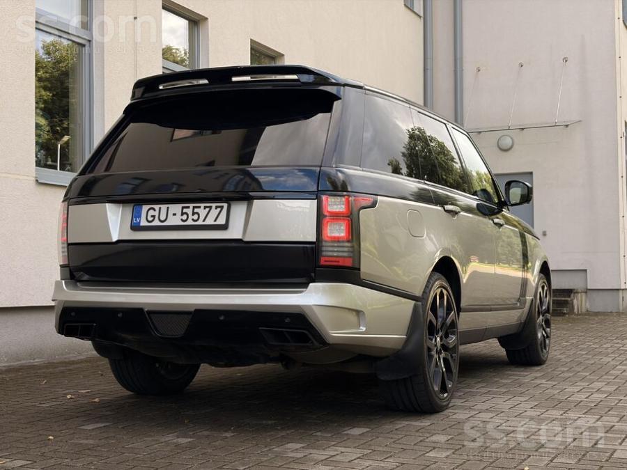 Pelēks Land Rover Range Rover 2013 Jelgava, ar dzinēja tilpumu 4.40 L un nobraukumu 196 tūkst. km par 27500 €, foto 5 vietnē AUTOMOTO.COM.LV