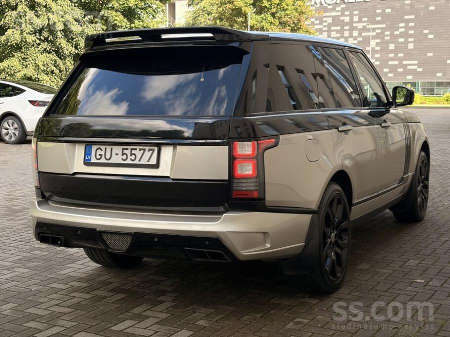Pelēks Land Rover Range Rover 2013 Jelgava, ar dzinēja tilpumu 4.40 L un nobraukumu 196 tūkst. km par 27500 €, foto 6 vietnē AUTOMOTO.COM.LV