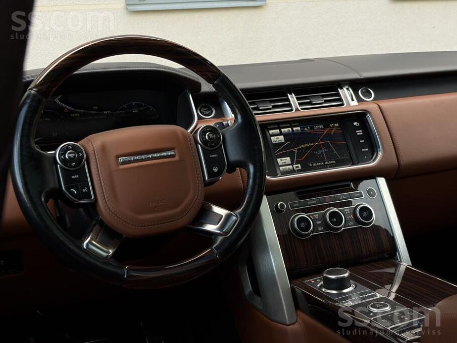 Pelēks Land Rover Range Rover 2013 Jelgava, ar dzinēja tilpumu 4.40 L un nobraukumu 196 tūkst. km par 27500 €, foto 11 vietnē AUTOMOTO.COM.LV