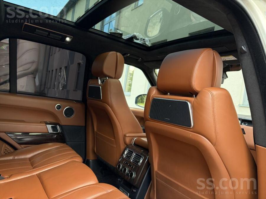 Pelēks Land Rover Range Rover 2013 Jelgava, ar dzinēja tilpumu 4.40 L un nobraukumu 196 tūkst. km par 27500 €, foto 19 vietnē AUTOMOTO.COM.LV
