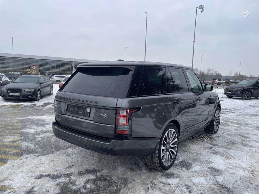 Grey Land Rover Range Rover 2014 in Kaunas, with an engine capacity of 2.99 L and mileage of 252 thousand km for 20500 €, photo 7 on AUTOMOTO.COM.LV