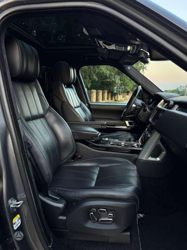 Grey Land Rover Range Rover 2014 in Alytus, with an engine capacity of 2.99 L and mileage of 206 thousand km for 24999 €, photo 7 on AUTOMOTO.COM.LV