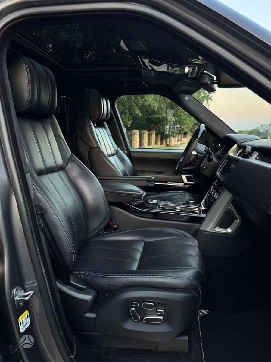 Grey Land Rover Range Rover 2014 in Alytus, with an engine capacity of 2.99 L and mileage of 206 thousand km for 24999 €, photo 8 on AUTOMOTO.COM.LV