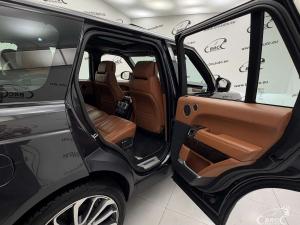 Pelēks Land Rover Range Rover 2014 Viļņa, ar dzinēja tilpumu 4.37 L un nobraukumu 139 tūkst. km par 20900 €, foto 16 vietnē AUTOMOTO.COM.LV