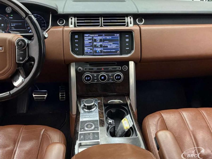 Pelēks Land Rover Range Rover 2014 Viļņa, ar dzinēja tilpumu 4.37 L un nobraukumu 139 tūkst. km par 20900 €, foto 20 vietnē AUTOMOTO.COM.LV