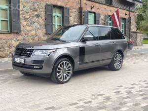 Pelēks Land Rover Range Rover 2014 Rēzekne, ar dzinēja tilpumu 4.40 L un nobraukumu 246 tūkst. km par 16850 €, foto  vietnē AUTOMOTO.COM.LV