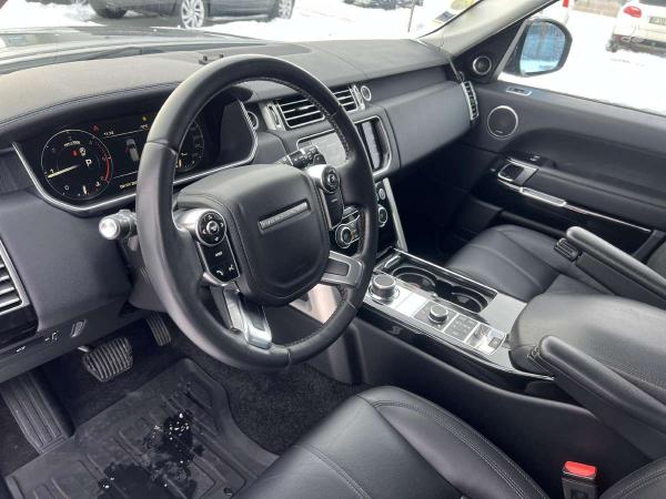 Pelēks Land Rover Range Rover 2015 Tauragė, ar dzinēja tilpumu 2.99 L un nobraukumu 229 tūkst. km par 18300 €, foto 9 vietnē AUTOMOTO.COM.LV