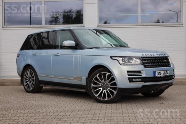 Grey Land Rover Range Rover 2015 in Riga, with an engine capacity of 4.40 L and mileage of 272 thousand km for 20995 €, photo 4 on AUTOMOTO.COM.LV