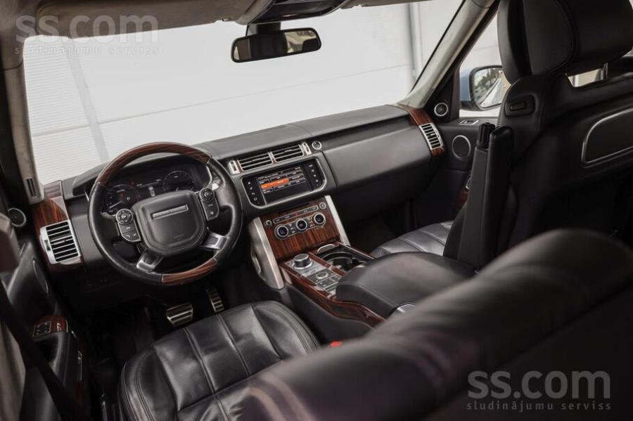 Pelēks Land Rover Range Rover 2015 Rīga, ar dzinēja tilpumu 4.40 L un nobraukumu 272 tūkst. km par 20995 €, foto 16 vietnē AUTOMOTO.COM.LV