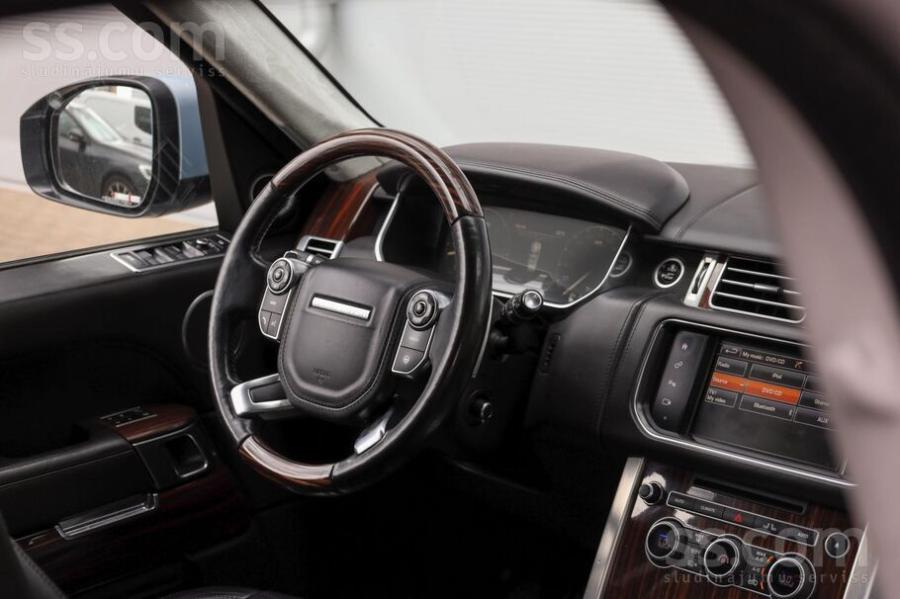 Pelēks Land Rover Range Rover 2015 Rīga, ar dzinēja tilpumu 4.40 L un nobraukumu 272 tūkst. km par 20995 €, foto 26 vietnē AUTOMOTO.COM.LV