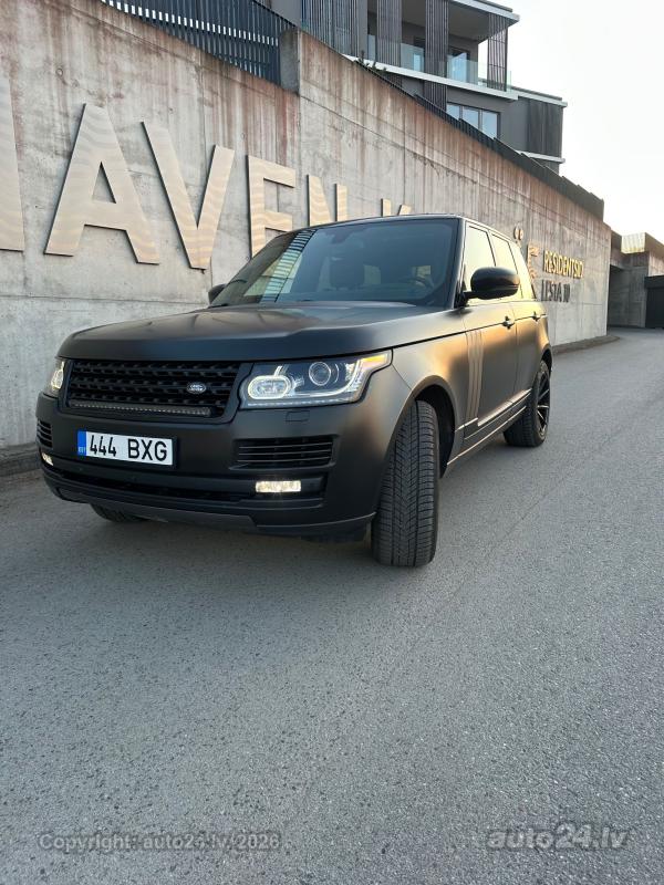 Pelēks Land Rover Range Rover 2016 Tallina, ar dzinēja tilpumu 3.00 L un nobraukumu 275 tūkst. km par 24900 €, foto 3 vietnē AUTOMOTO.COM.LV