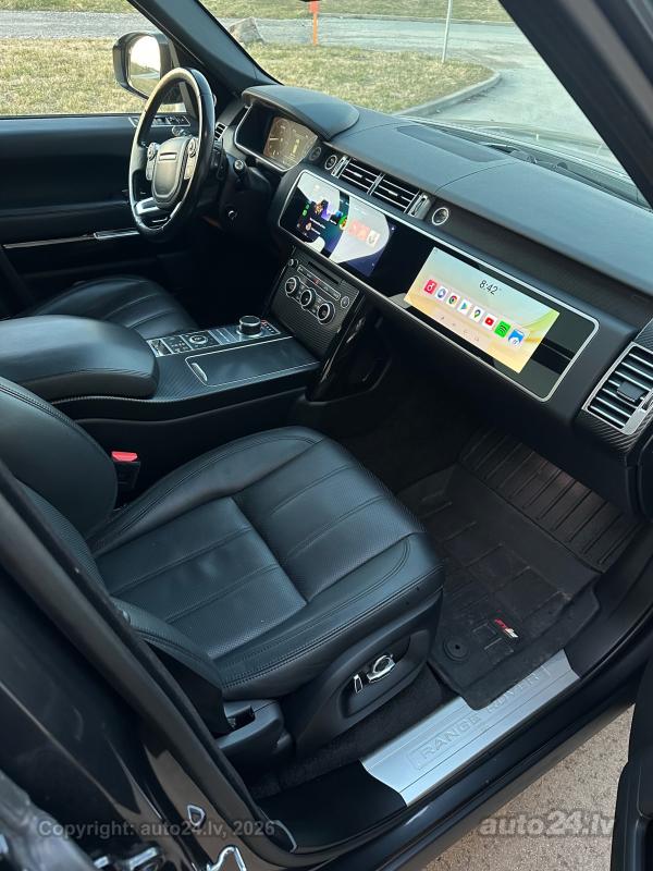 Pelēks Land Rover Range Rover 2016 Tallina, ar dzinēja tilpumu 3.00 L un nobraukumu 275 tūkst. km par 24900 €, foto 7 vietnē AUTOMOTO.COM.LV