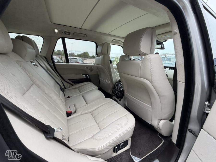 Grey Land Rover Range Rover 2016 in Siauliai, with an engine capacity of 4.40 L and mileage of 240 thousand km for 20800 €, photo 25 on AUTOMOTO.COM.LV