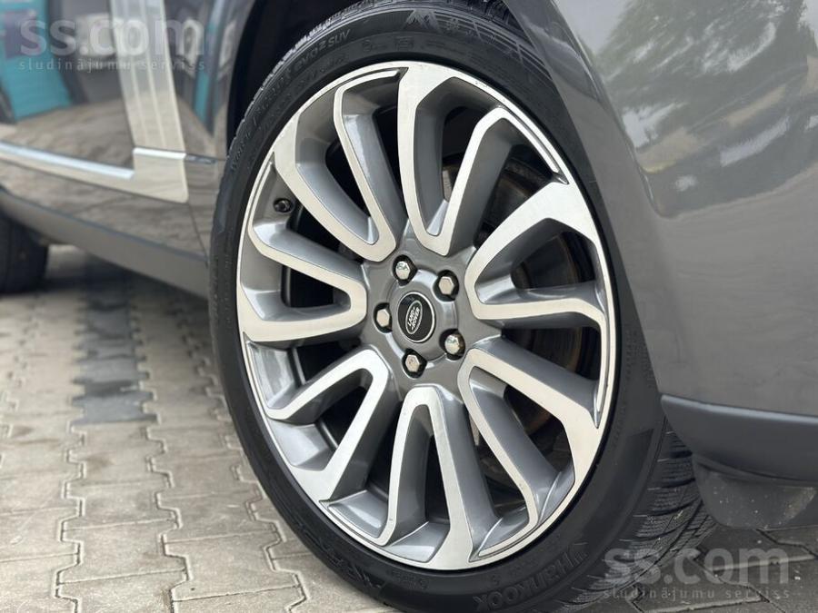 Pelēks Land Rover Range Rover 2017 Rīga, ar dzinēja tilpumu 3.00 L un nobraukumu 82 tūkst. km par 51900 €, foto 16 vietnē AUTOMOTO.COM.LV