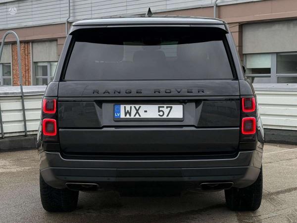 Grey Land Rover Range Rover 2018 in Riga, with an engine capacity of 2.99 L and mileage of 224 thousand km for 43000 €, photo 6 on AUTOMOTO.COM.LV