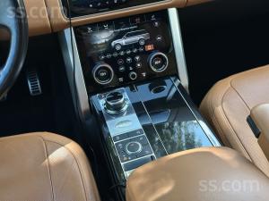 Pelēks Land Rover Range Rover 2018 Rīga, ar dzinēja tilpumu 4.40 L un nobraukumu 163 tūkst. km par 47990 €, foto 10 vietnē AUTOMOTO.COM.LV