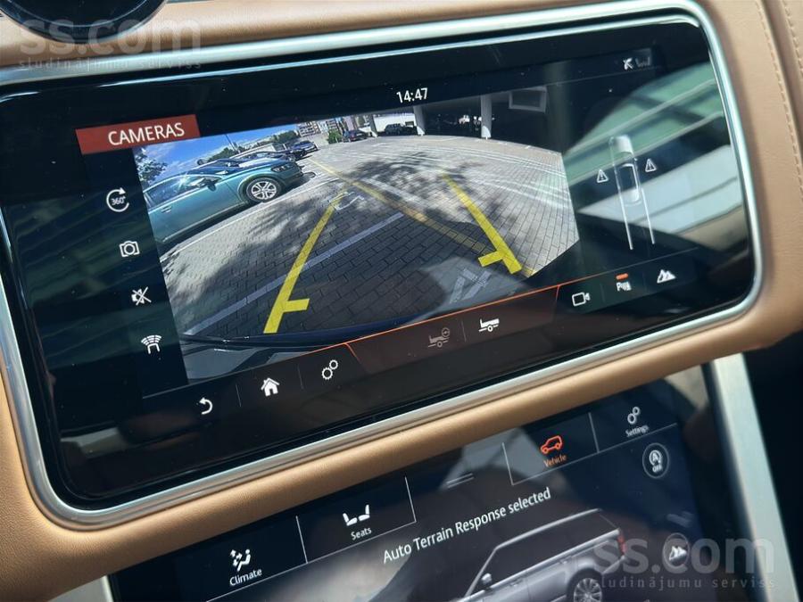 Pelēks Land Rover Range Rover 2018 Rīga, ar dzinēja tilpumu 4.40 L un nobraukumu 163 tūkst. km par 47990 €, foto 11 vietnē AUTOMOTO.COM.LV