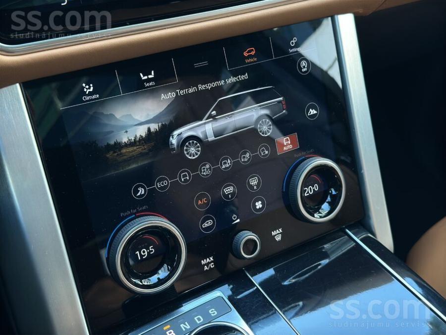 Pelēks Land Rover Range Rover 2018 Rīga, ar dzinēja tilpumu 4.40 L un nobraukumu 163 tūkst. km par 47990 €, foto 12 vietnē AUTOMOTO.COM.LV