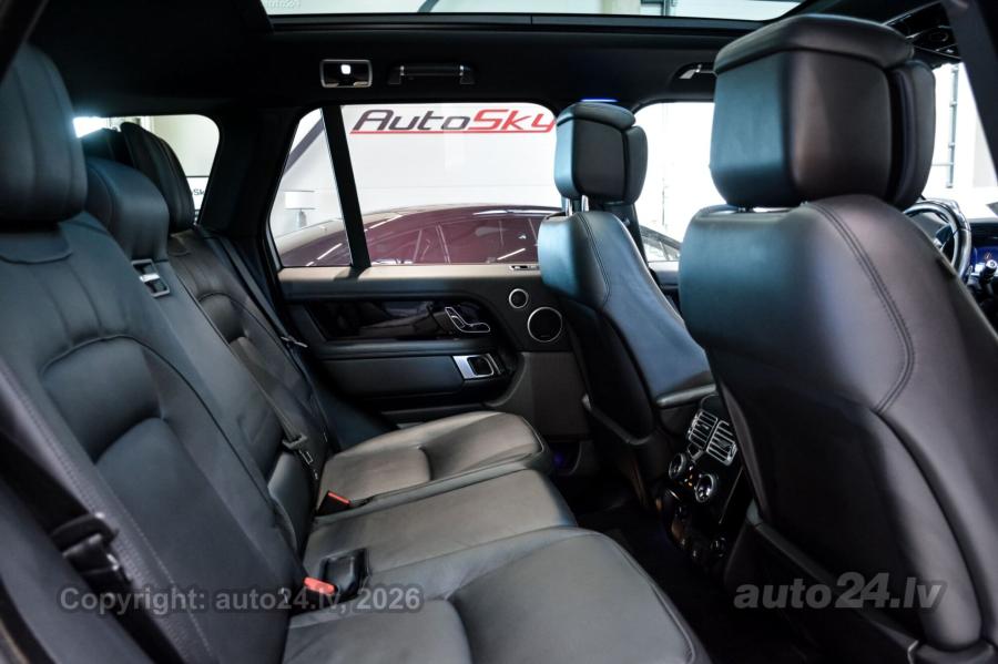 Pelēks Land Rover Range Rover 2018 Tallina, ar dzinēja tilpumu 3.00 L un nobraukumu 226 tūkst. km par 38000 €, foto 16 vietnē AUTOMOTO.COM.LV