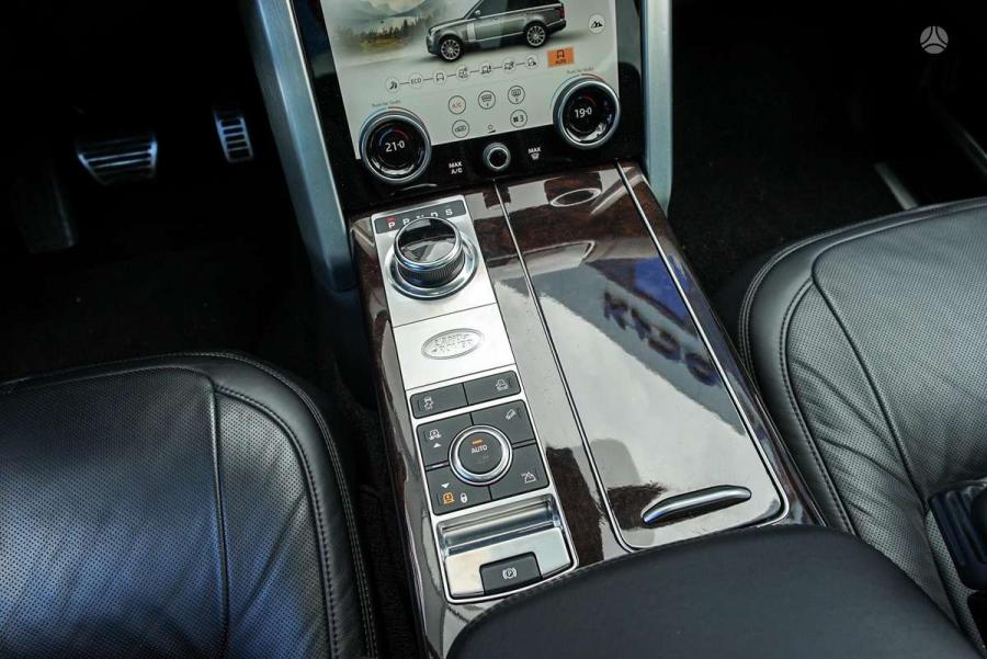 Grey Land Rover Range Rover 2019 in Kaunas, with an engine capacity of 4.37 L and mileage of 172 thousand km for 39450 €, photo 25 on AUTOMOTO.COM.LV