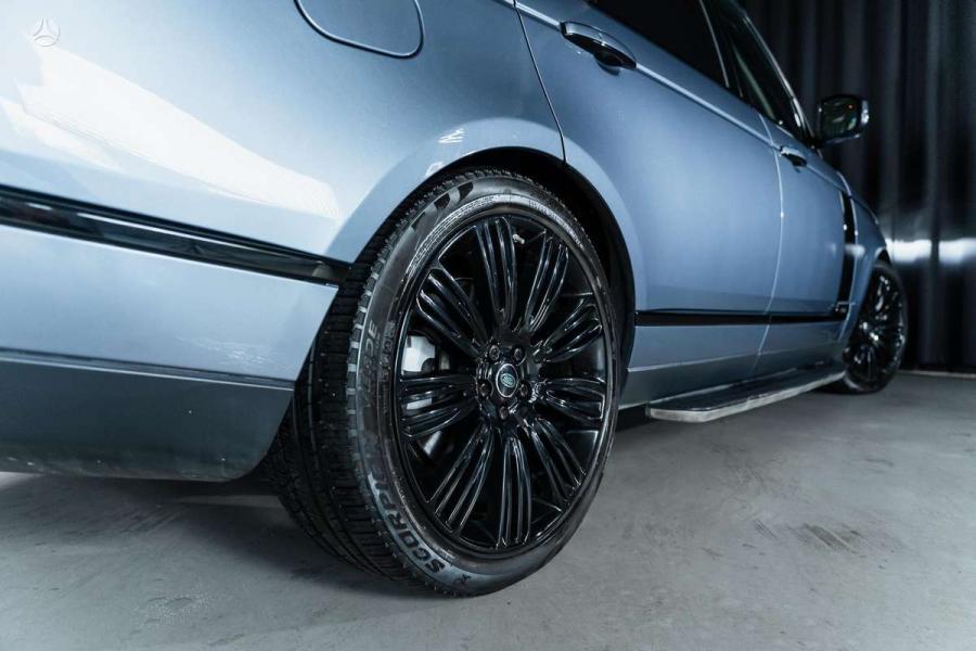 Grey Land Rover Range Rover 2019 in Vilnius, with an engine capacity of 4.37 L and mileage of 161 thousand km for 49999 €, photo 12 on AUTOMOTO.COM.LV